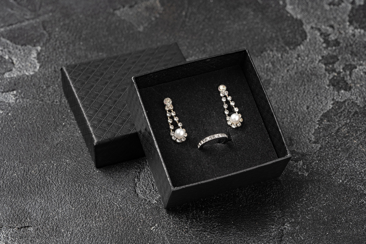 Lifestyle Products - Shock & Impact Protection - Armstrong Industrial ...